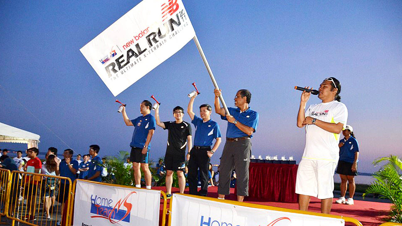 HomeTeamNS - New Balance REAL Run 2011: X-tension Gone Right