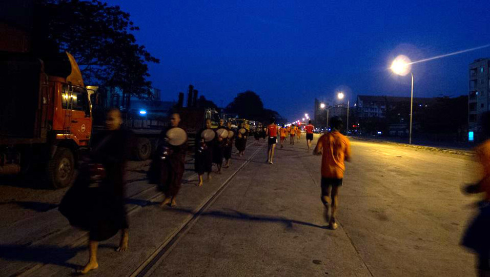 Yoma Yangon Marathon 2014: Raw, Beautiful Sights and Barefoot Runners