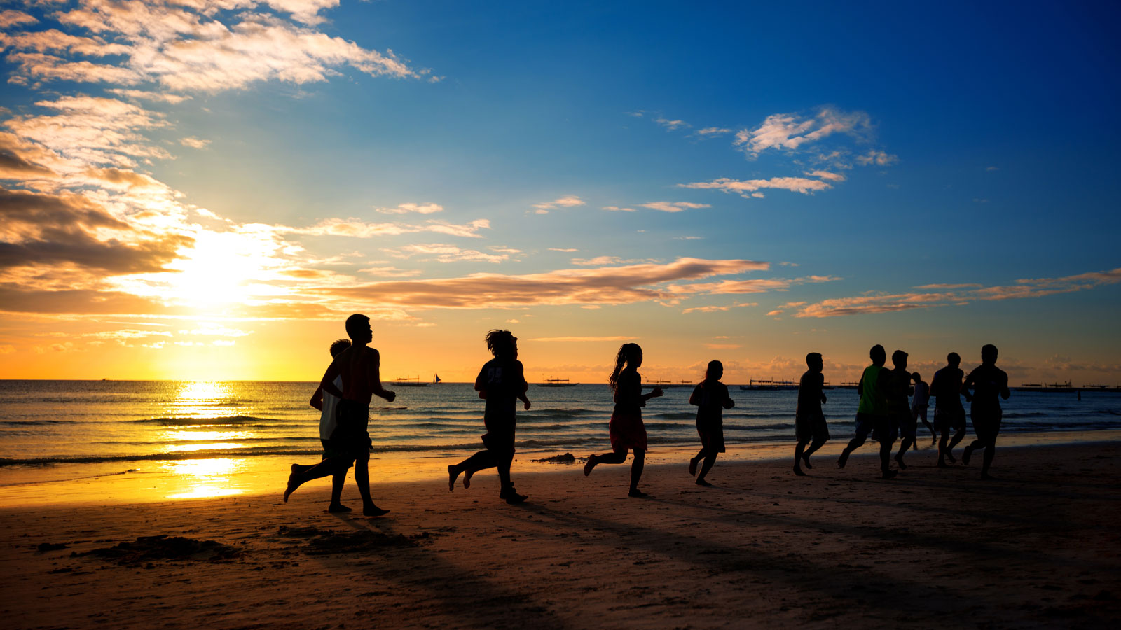 2016 Sunset Run: Smell the Sea, Feel the Breeze, Hear the Ocean, For a ...