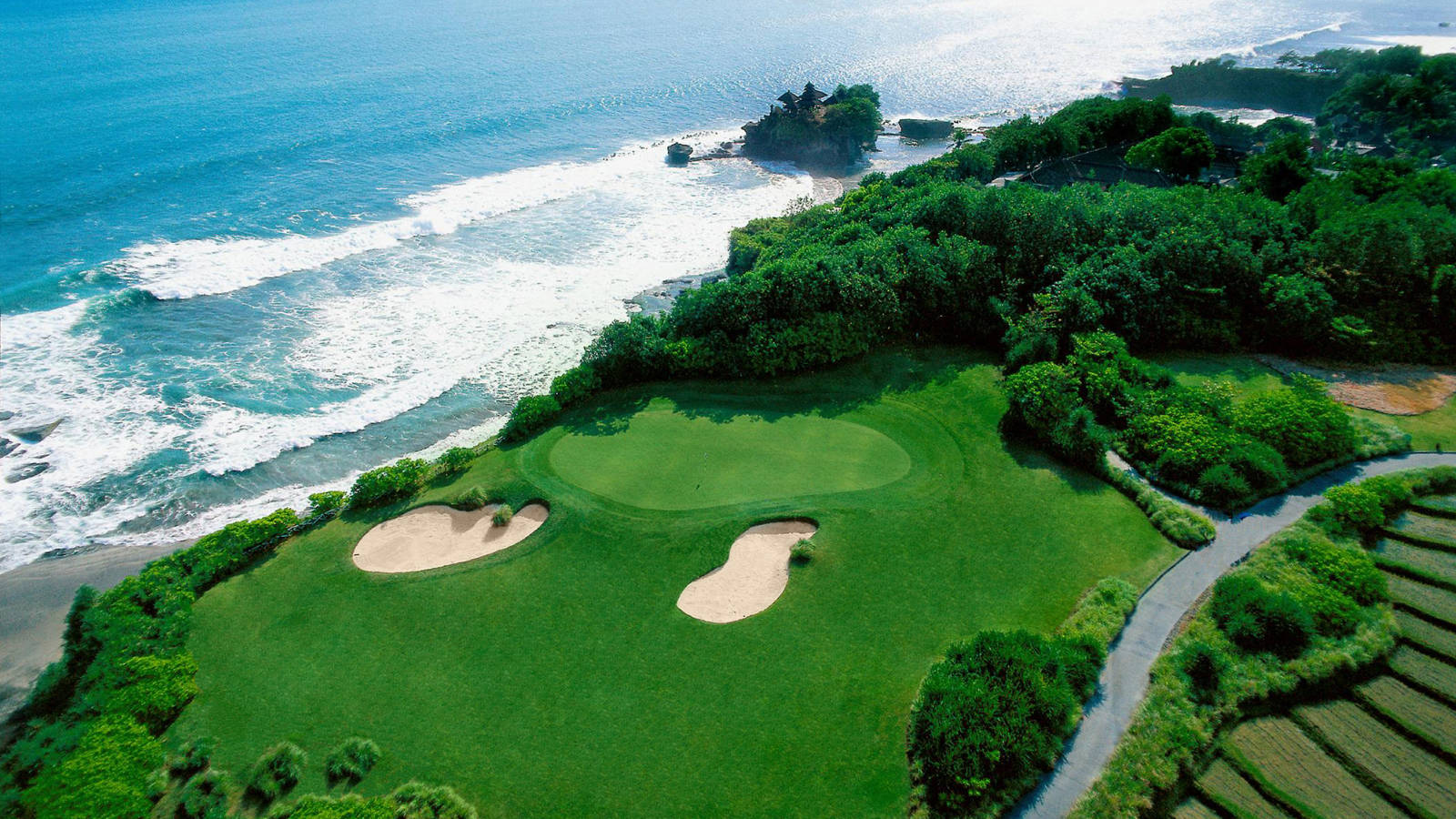 5 Reasons Why You Should Run at Bali’s Most Beautiful Golf Course