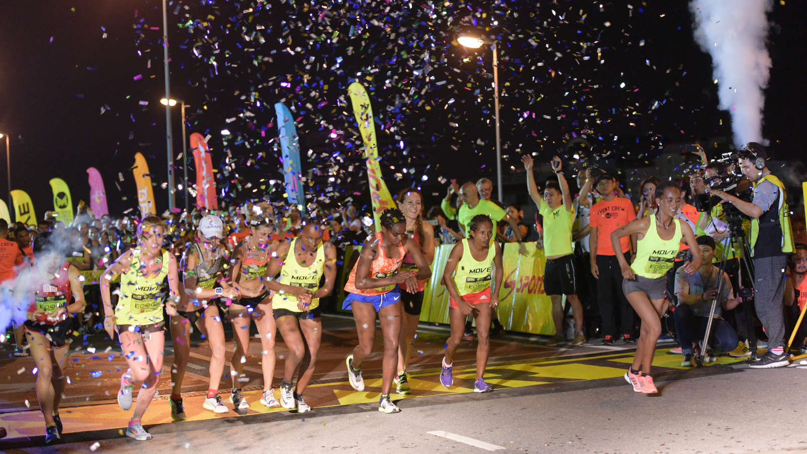 Bangkok Midnight Marathon 2018: The Shirts are Hot; the Weather’s Not!