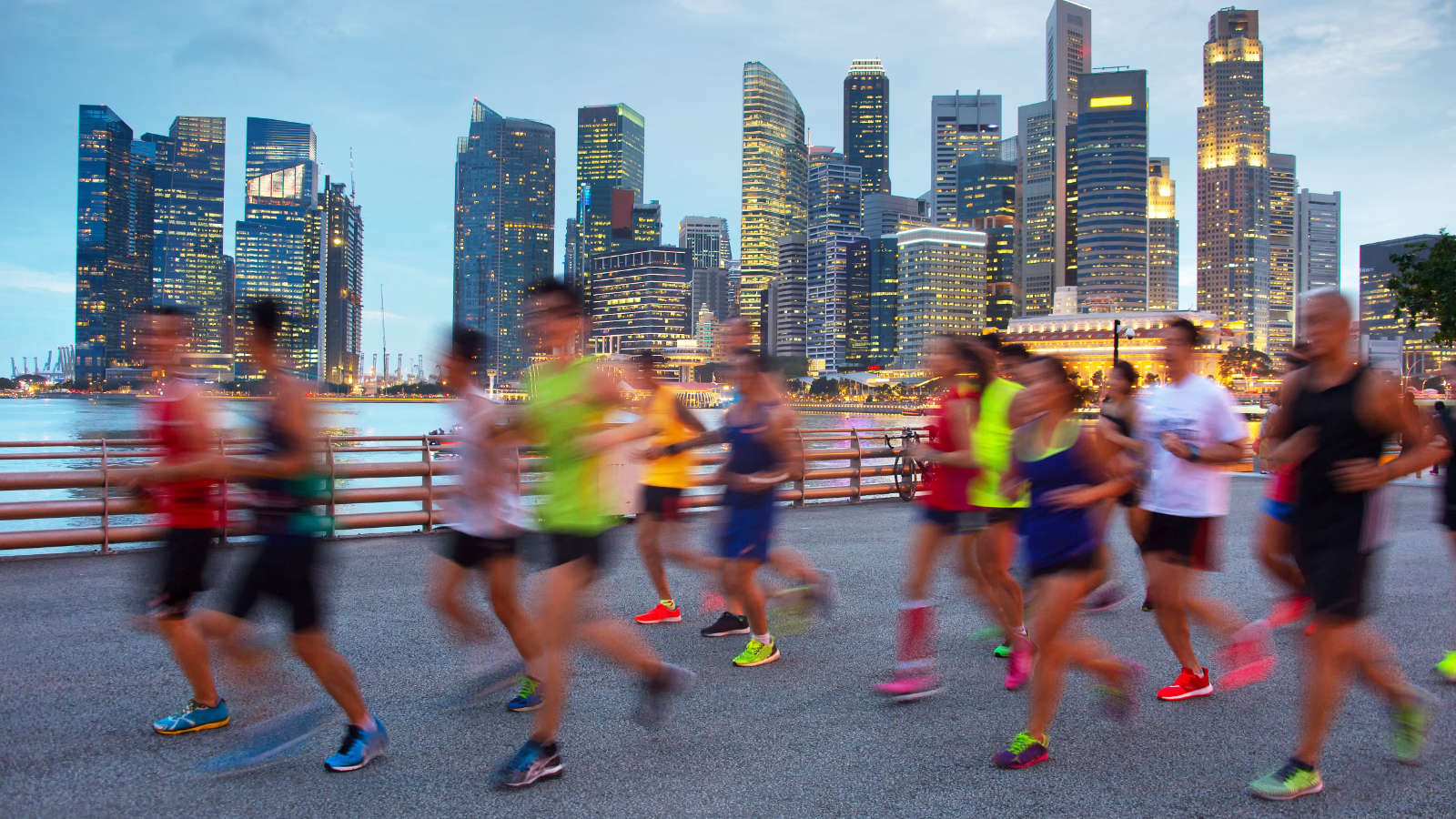 Top Night Runs in Singapore That Make You So Much Cooler