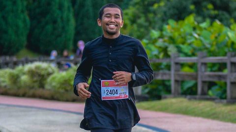 How To Start Running Easily [Tips From 5 Inspiring Runners)