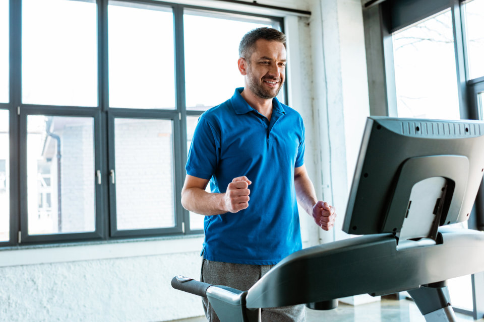 5 Helpful Ways to Keep Running Consistently While Working Full-Time