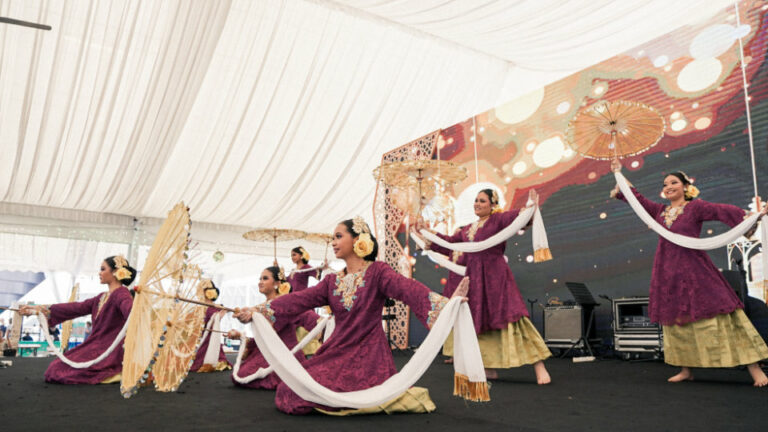 Experience a Vibrant Hari Raya Celebration with Loved Ones at Singapore ...